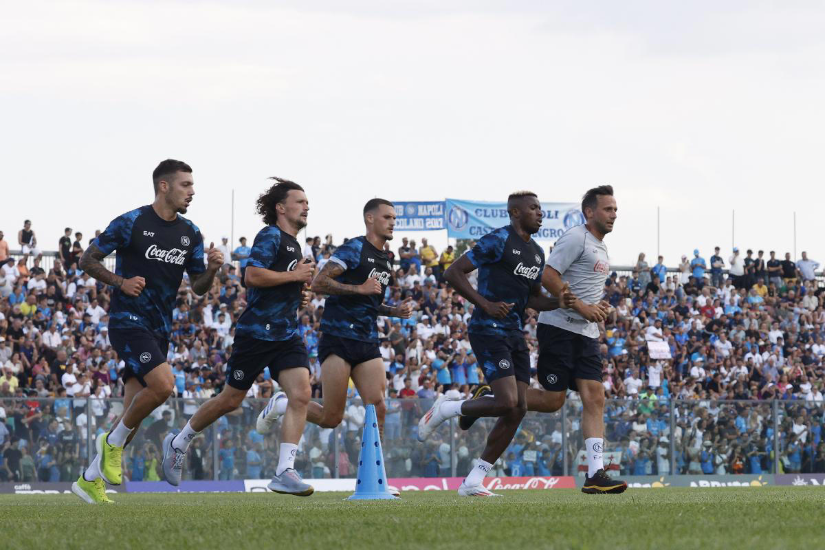 Il Napoli deve sistemare quattro uscite (più Osimhen) nelle ultime 48 ... Il Napoli deve sistemare quattro uscite (più Osimhen) nelle ultime 48 ...