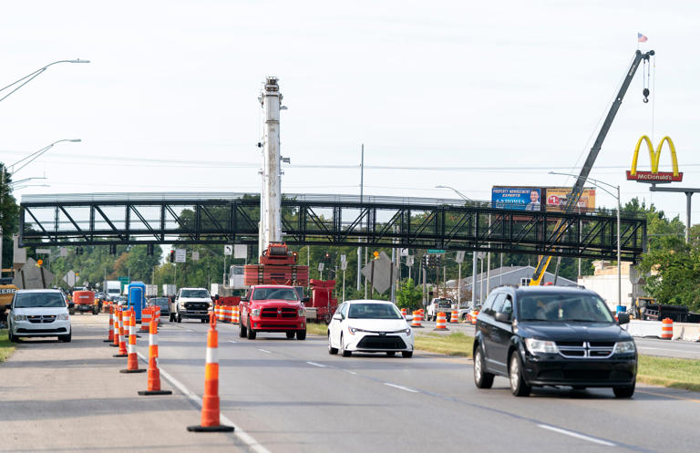 Indiana lawmakers seek road-funding changes, hope to avoid fiscal cliff