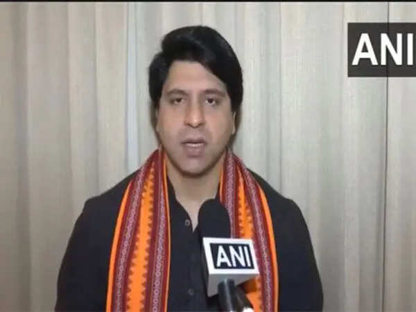 RG Kar murder and rape: BJP's Shehzad Poonawalla questions Mamata ... RG Kar murder and rape: BJP's Shehzad Poonawalla questions Mamata ...