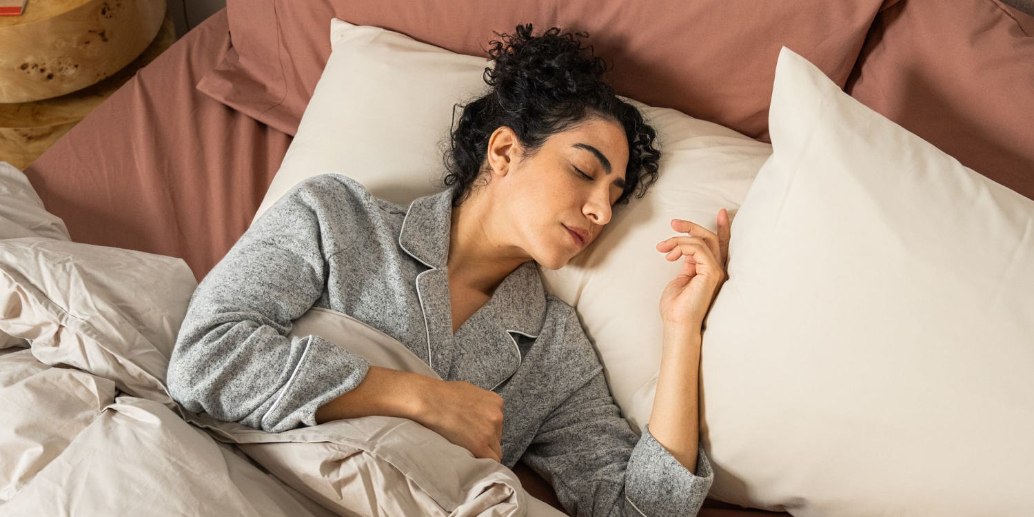 Can your sleeping habits cause wrinkles? Experts say yes, and share how ...