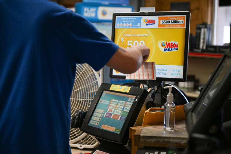 4 California Lottery players become millionaires from Scratchers, draw ...