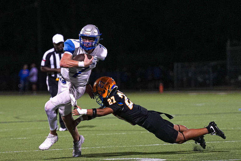 Texas football recruiting: Longhorns land commitment from local quarterback