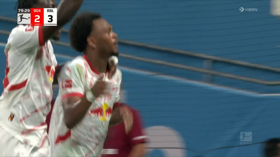 Scorende Frimpong kan eerste Bundesliga-nederlaag Xabi Alonso niet ... Scorende Frimpong kan eerste Bundesliga-nederlaag Xabi Alonso niet ...