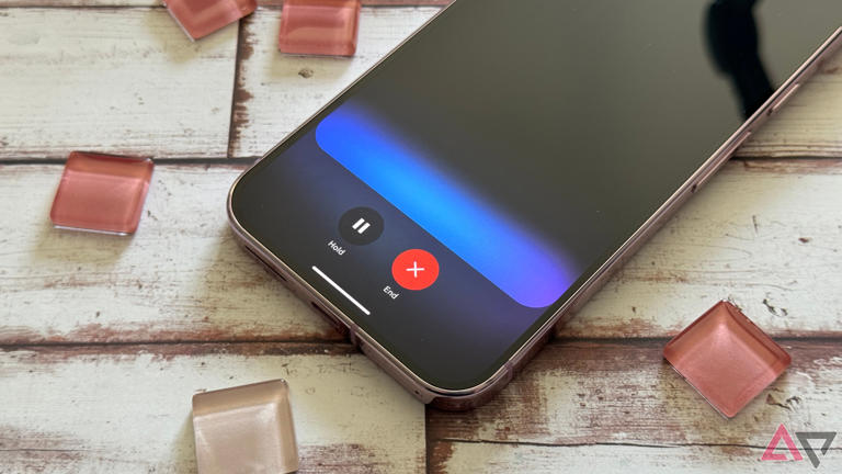 Gemini Live may soon use your files and YouTube videos as conversation ...