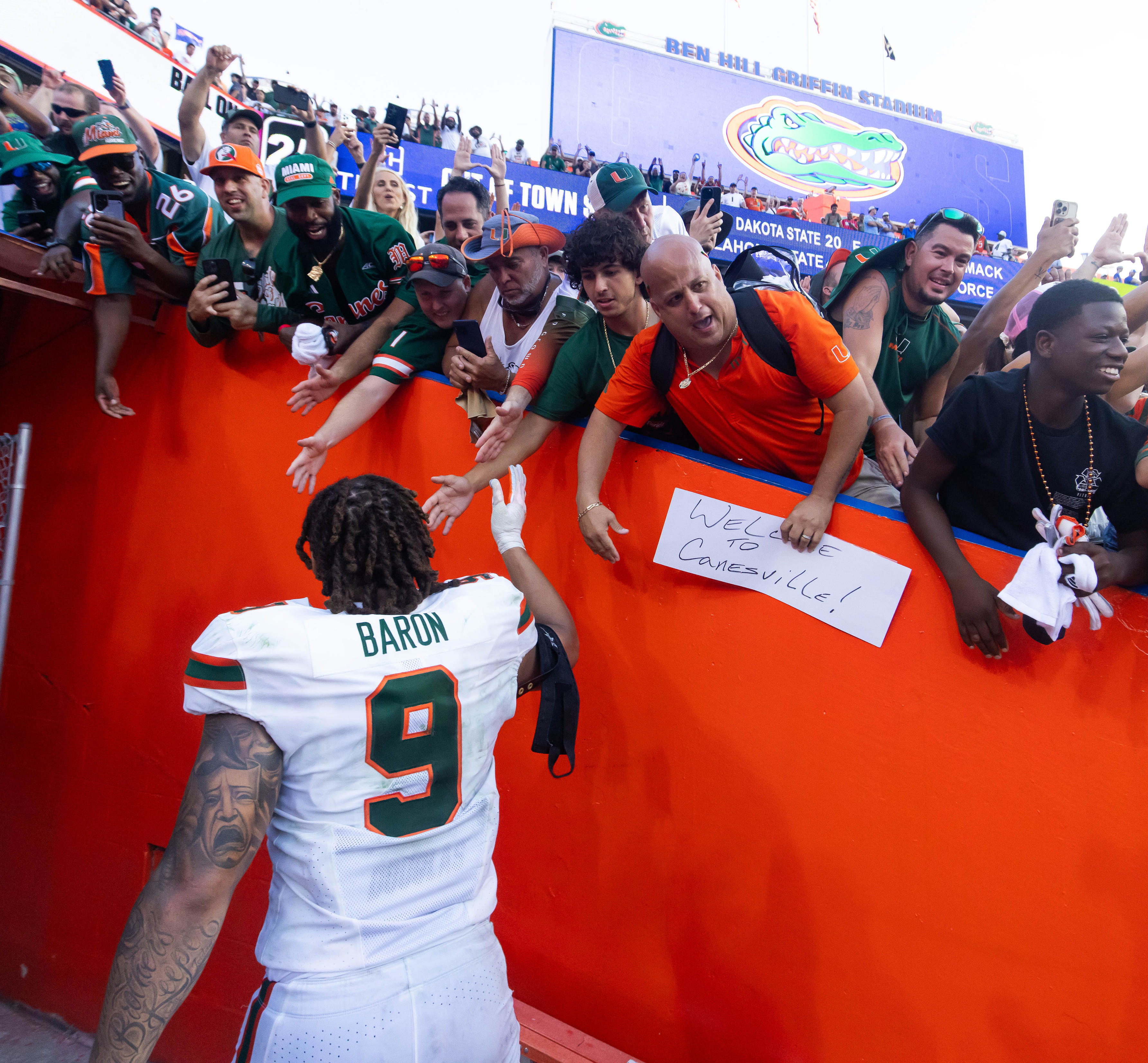 Tyler Baron talks Tennessee football transfer, returning to Nashville ...