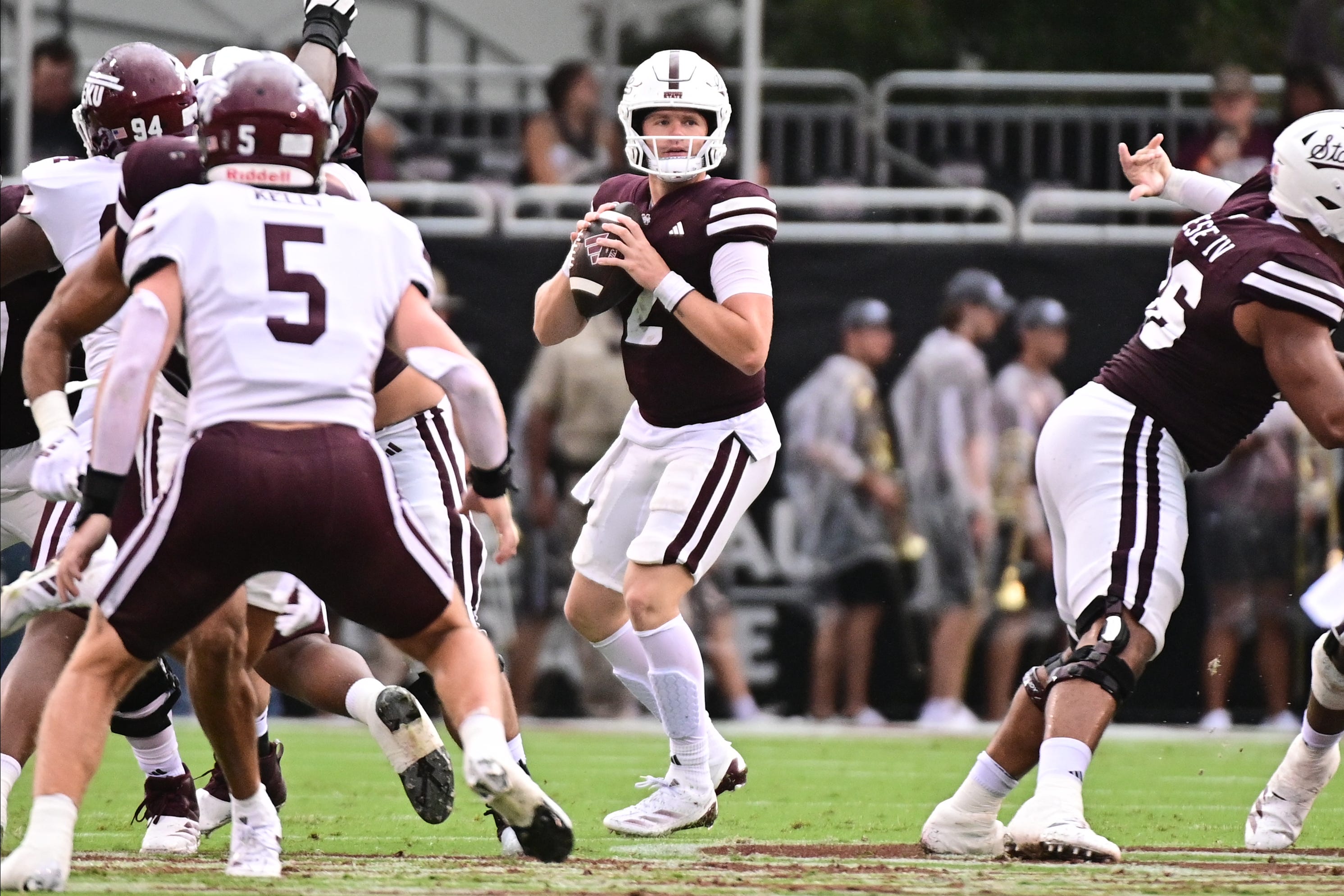 What Blake Shapen season-ending injury means for Mississippi State ...