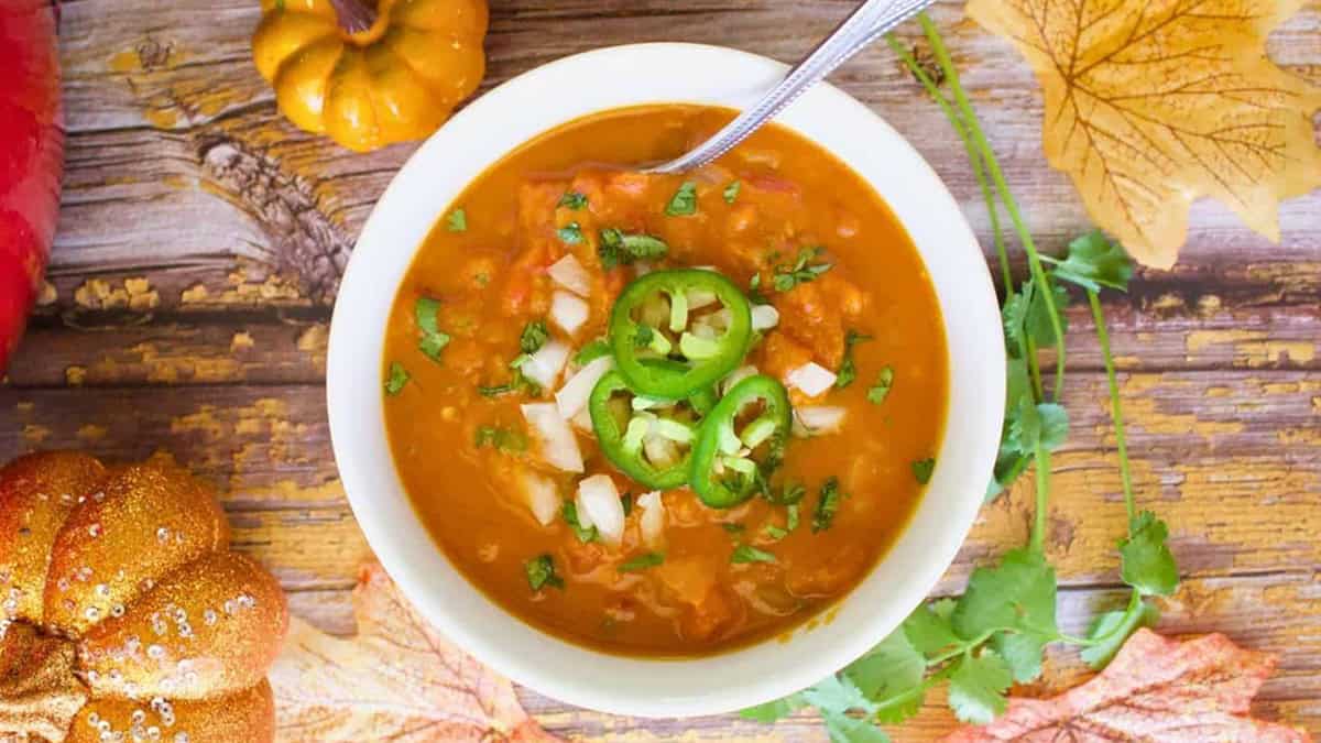 20 Cozy Homemade Chili Recipes for Chilly Days