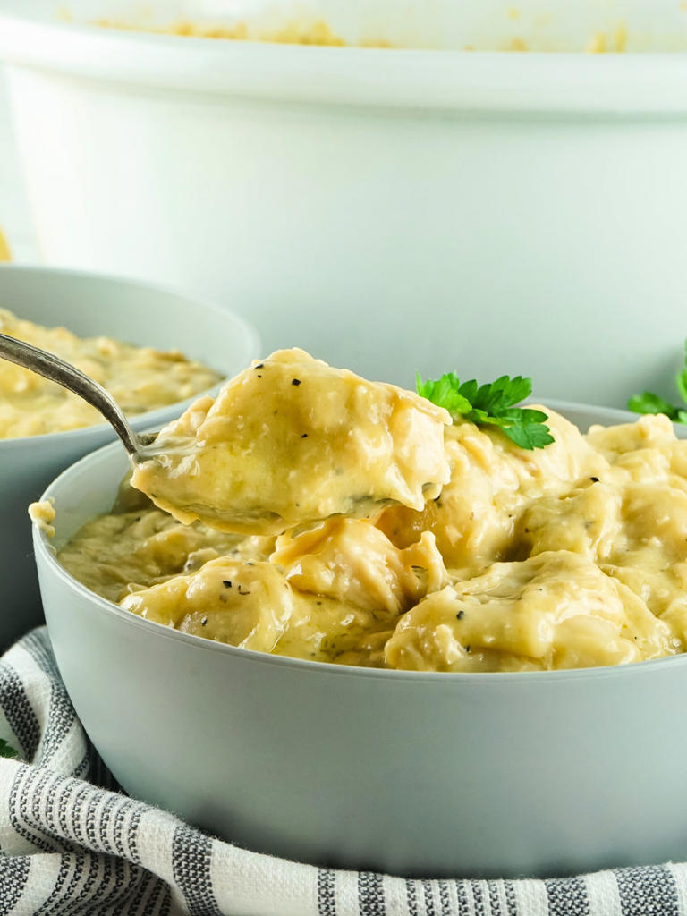 Three delicious ways to prepare chicken and dumplings using canned biscuits