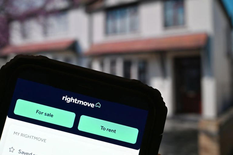 Rightmove profits rise as estate agents upgrade marketing packages