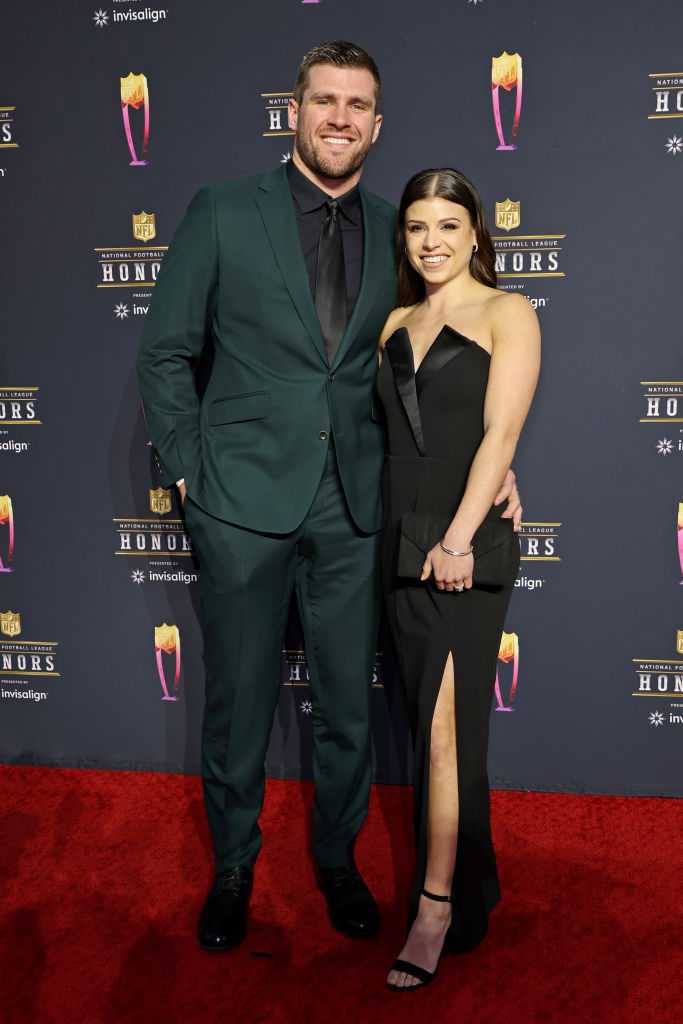 "Worth the wait": Steelers linebacker T.J. Watt, wife Dani welcome baby ...