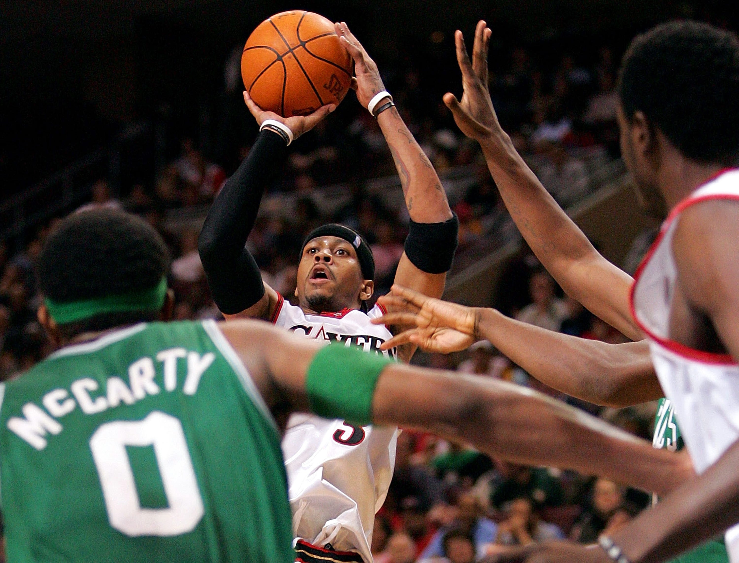 Boston Celtics jersey history No. 0 - Walter McCarty (1997-2005)