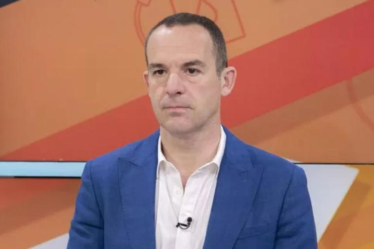 Martin Lewis issues seven-day warning with people at risk of losing DWP ... Martin Lewis issues seven-day warning with people at risk of losing DWP ...