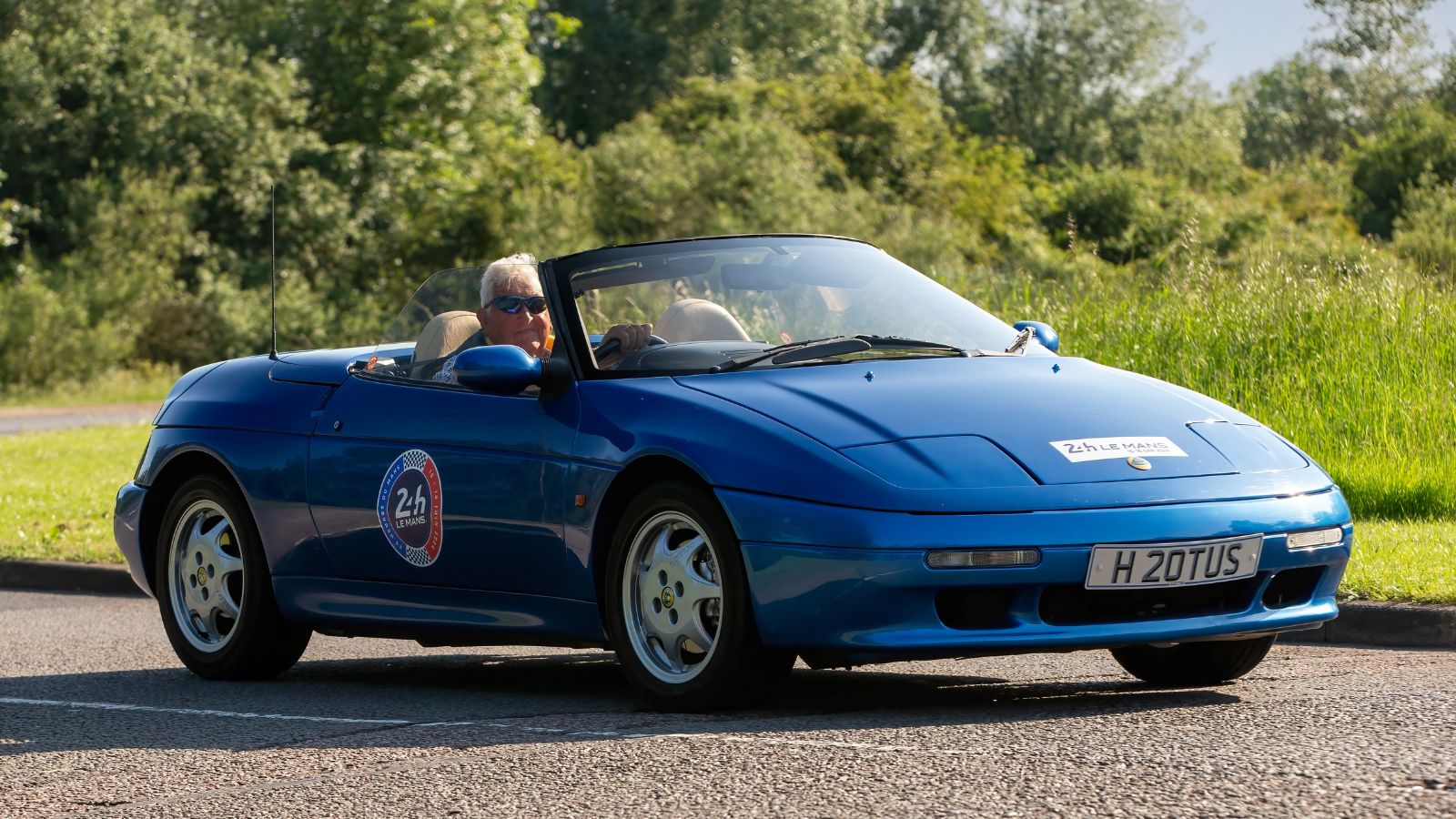 25 Vintage Racers That Still Compete with Modern Speedsters — Timeless ...