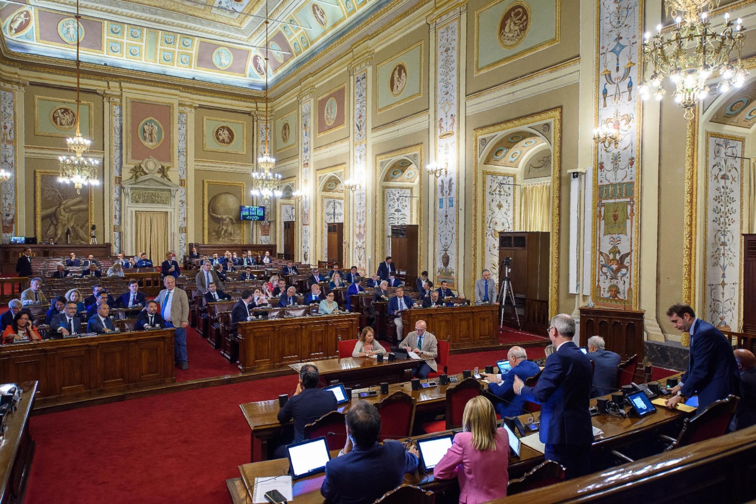 Finanziaria, l'ok dopo una maratona di 17 ore, evitato l’esercizio ...