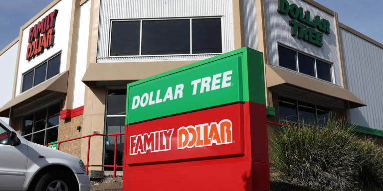 Dollar Tree’s CEO steps down. An analyst says the move comes at a ‘difficult time.’