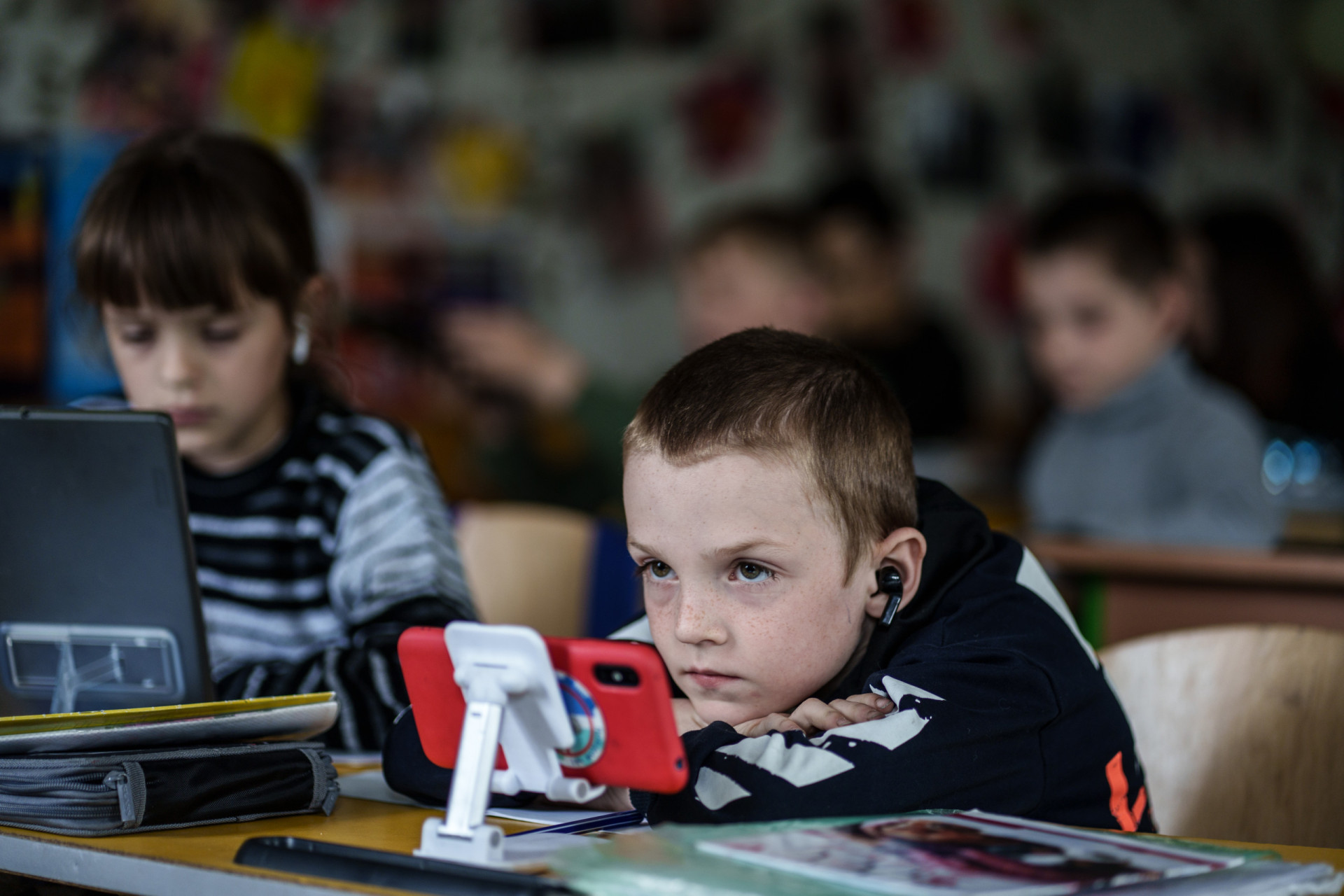 How Does War Affect Education 5826