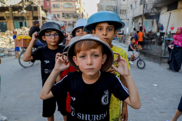 How does war affect education? How does war affect education?