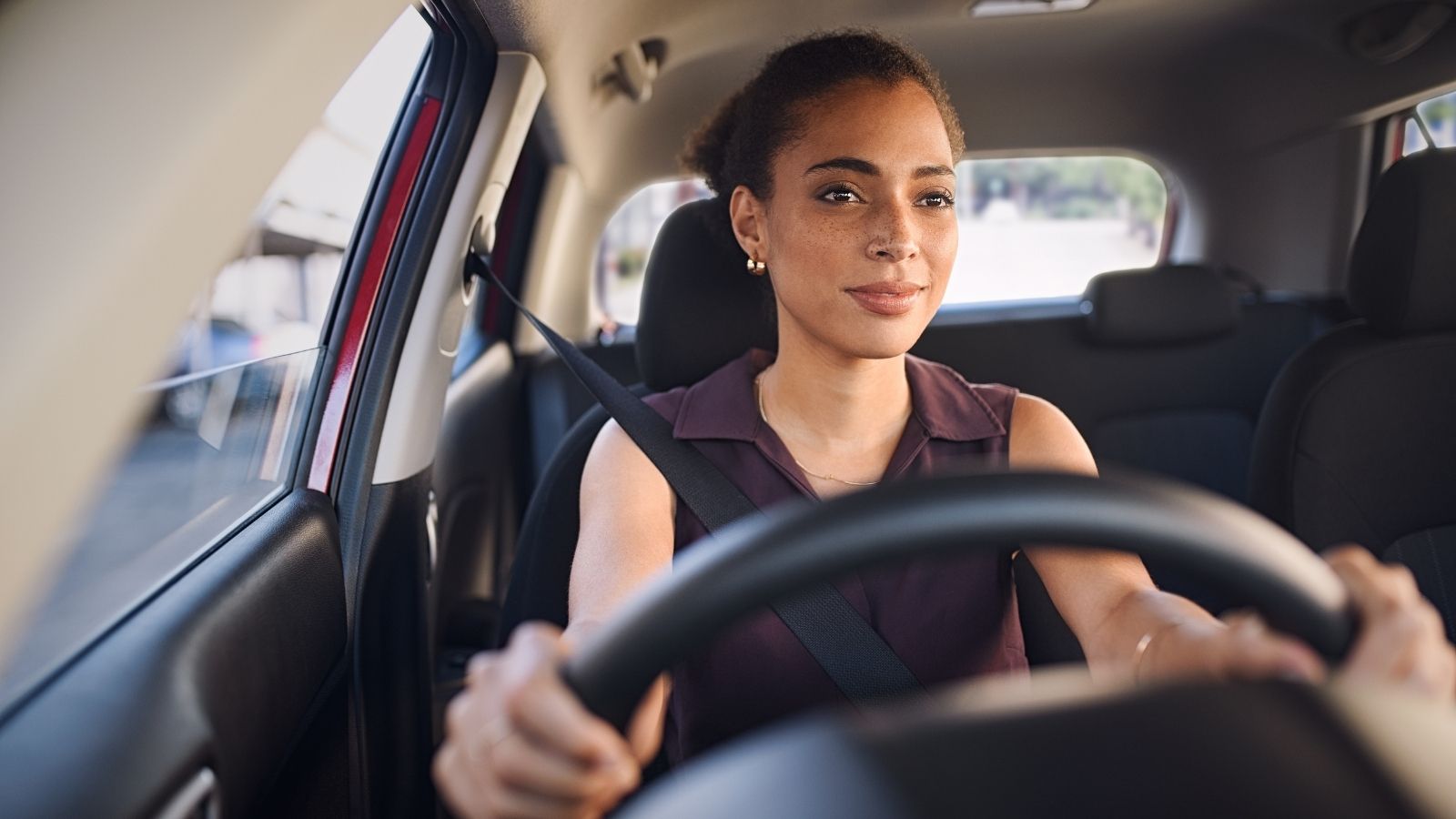 Driving Too Slow in Canada? 11 Key Laws You Can’t Ignore
