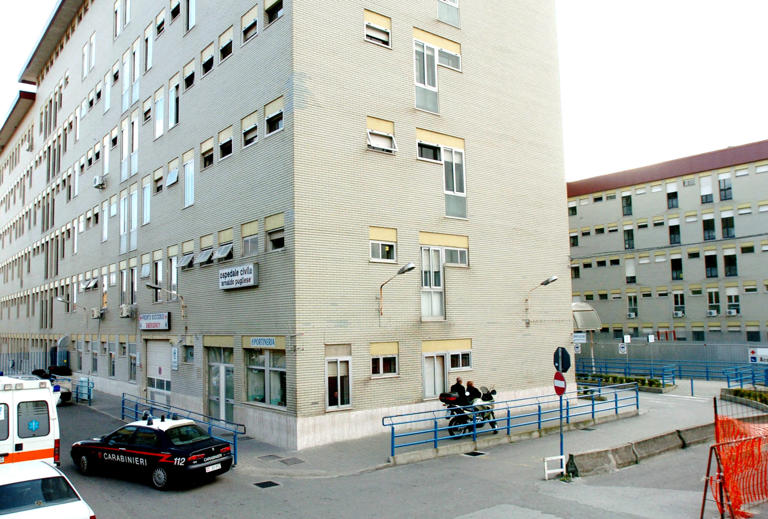 Scontro frontale sulla statale 106, muore centauro 29enne Scontro frontale sulla statale 106, muore centauro 29enne