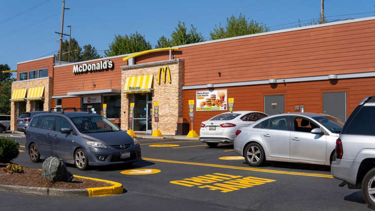 Avoid These 14 Mistakes When Ordering At McDonald's Avoid These 14 Mistakes When Ordering At McDonald's