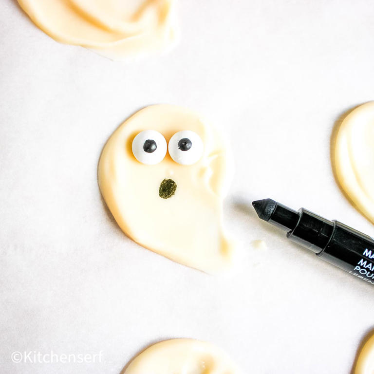 White Chocolate Ghosts
