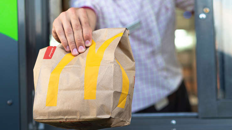 Avoid These 14 Mistakes When Ordering At McDonald's Avoid These 14 Mistakes When Ordering At McDonald's