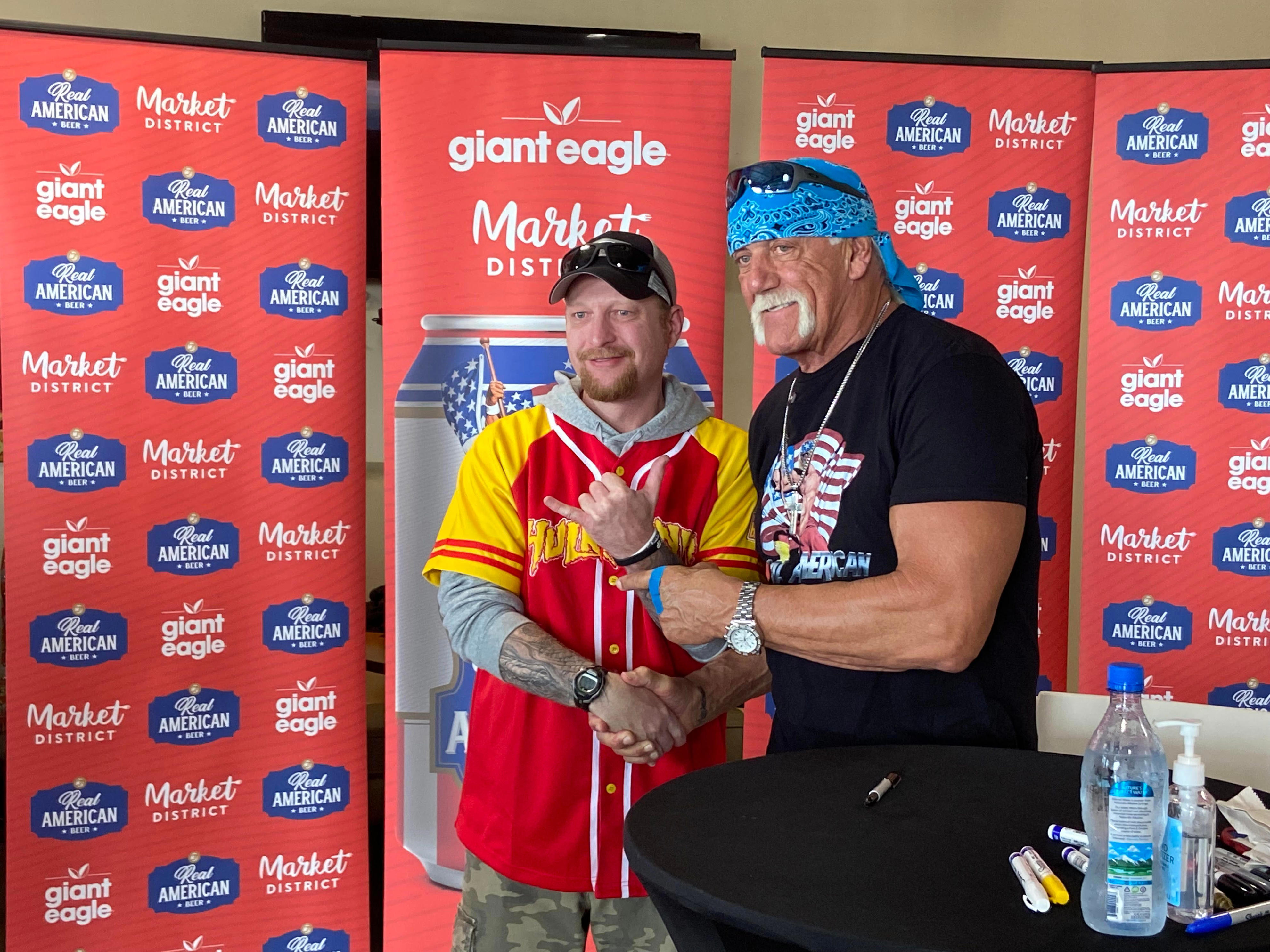 Hulk Hogan talked Skyline Chili, Trump in a final visit to Cincinnati