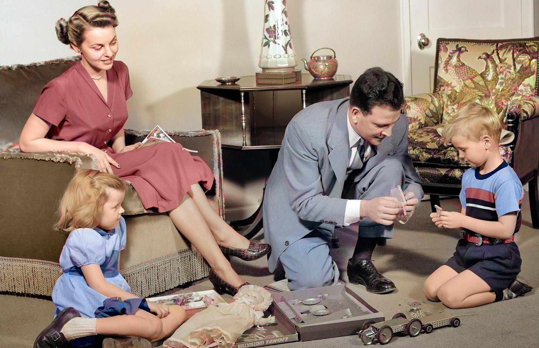 Get a glimpse of the past with these rare retro photos from the 1940s
