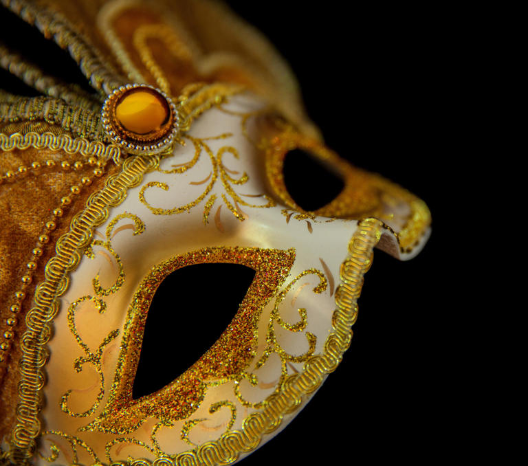 What's there to do in Manitowoc? Try a Masquerade Ball, Spring Baby ...