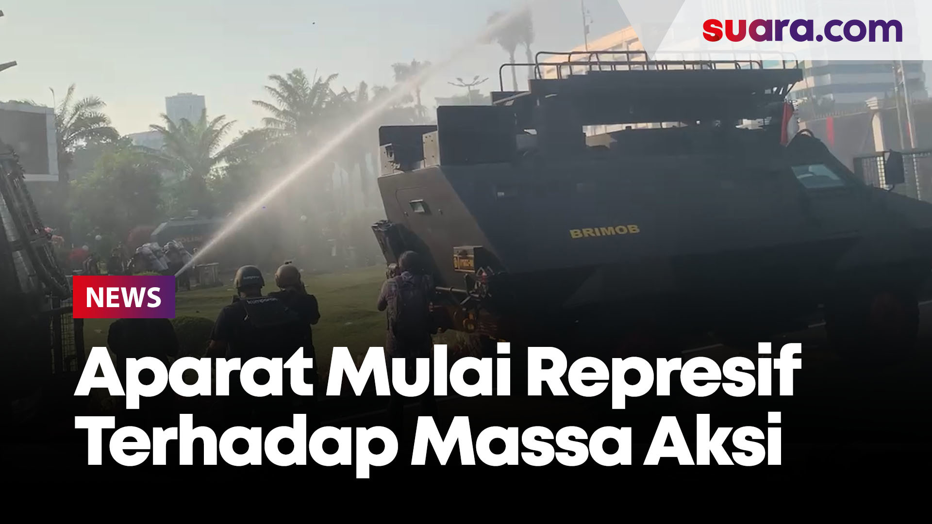 Aparat Mulai Represif Terhadap Massa Unjuk Rasa Aparat Mulai Represif Terhadap Massa Unjuk Rasa