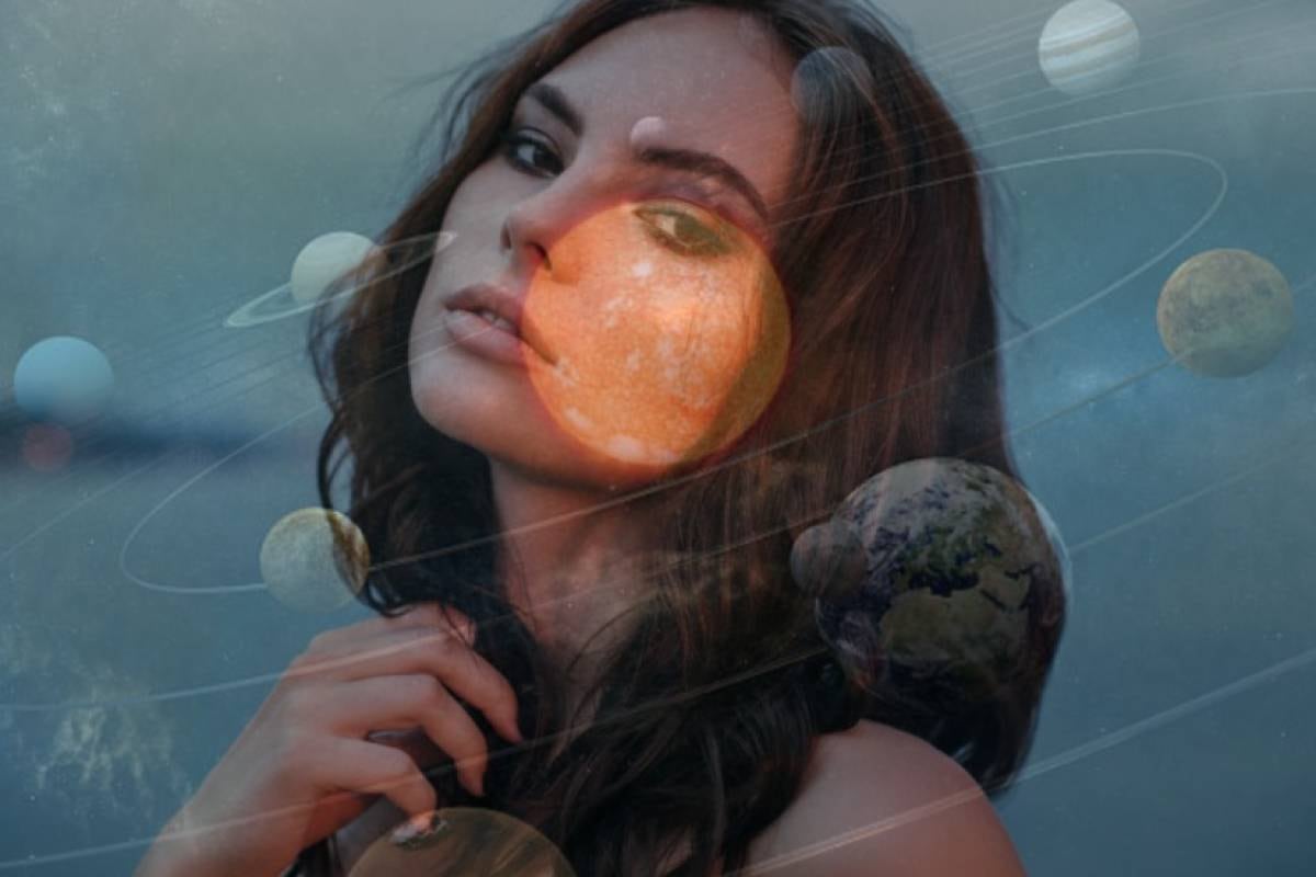 Os signos que vivem novidades nos relacionamentos com a Lua Cheia em Sagitário