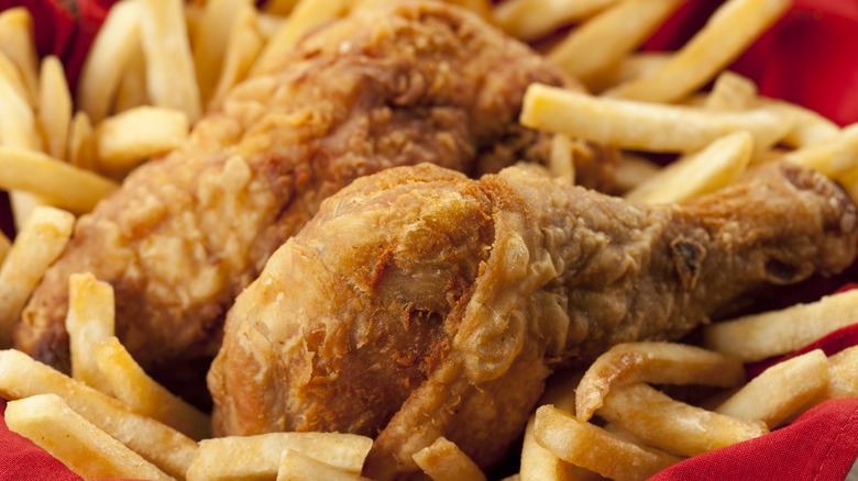 The Best Fried Chicken Chains Ranked By Crunch And Flavor