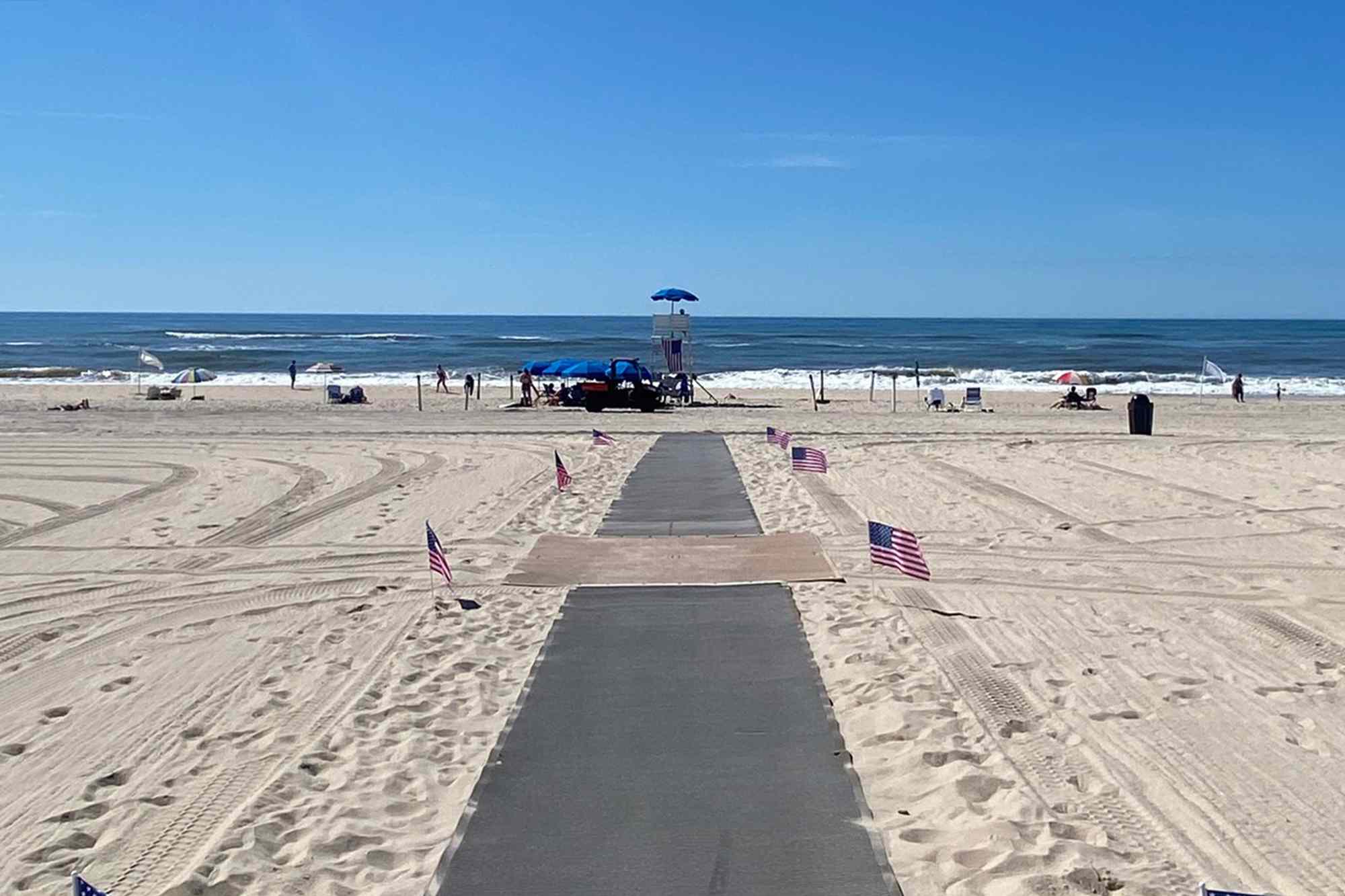 This Stunning Beach Was Named No. 1 in the U.S. for 2025—and It Has ...