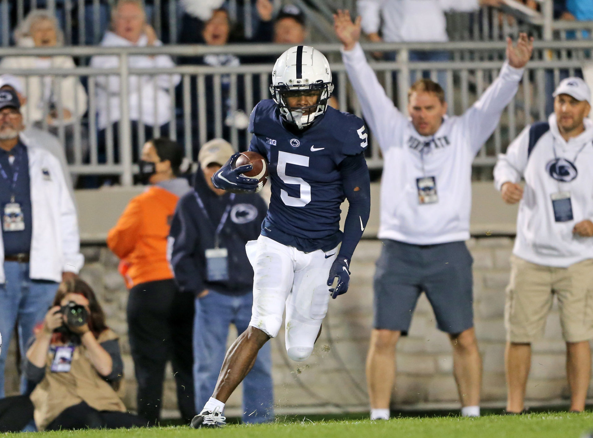 Former Penn State Receiver Jahan Dotson Traded to Philadelphia Eagles Former Penn State Receiver Jahan Dotson Traded to Philadelphia Eagles