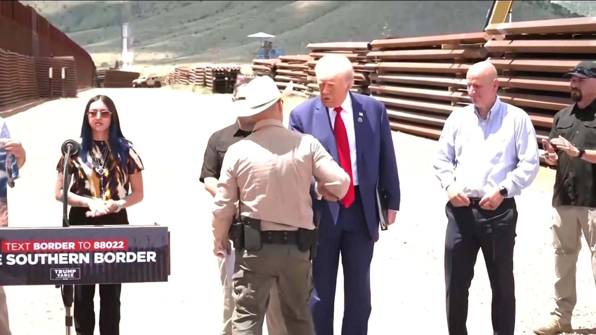 Fact-checking Donald Trump’s visit to the Arizona-Mexico border Fact-checking Donald Trump’s visit to the Arizona-Mexico border