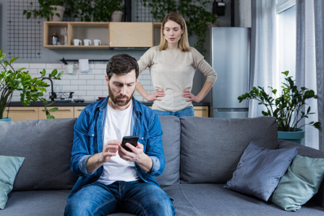 Are you accidentally repelling people? 16 behaviours you might want to ...