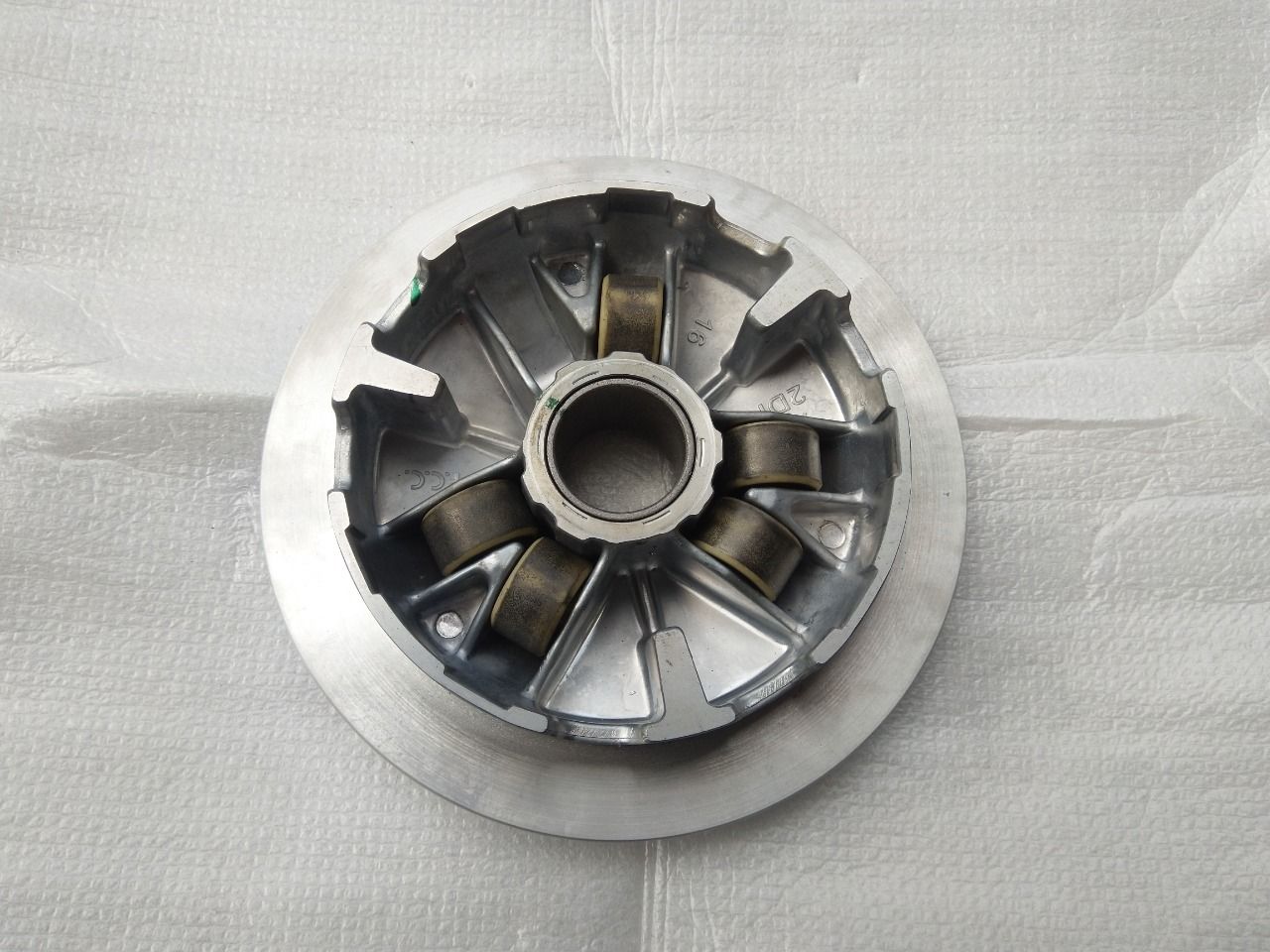 Awas Terbaik, Begini Cara Memasang Roller CVT Motor Matik, Perhatikan