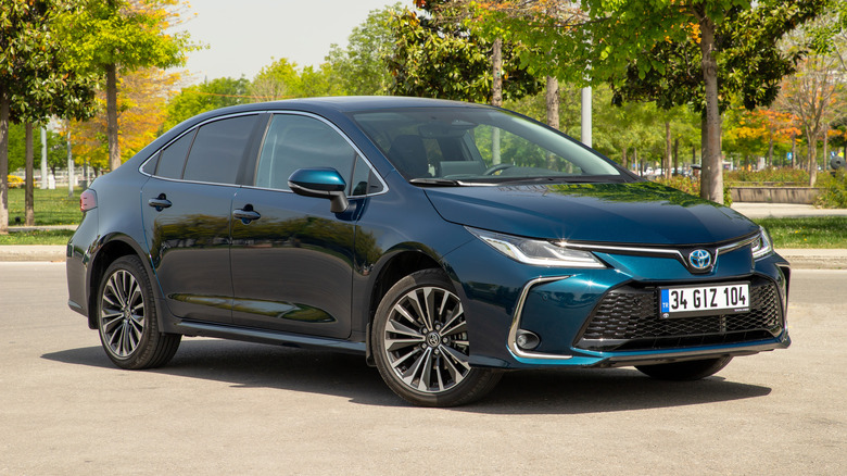 11 Things You Should Know Before Buying A Toyota Corolla (New Or Used)