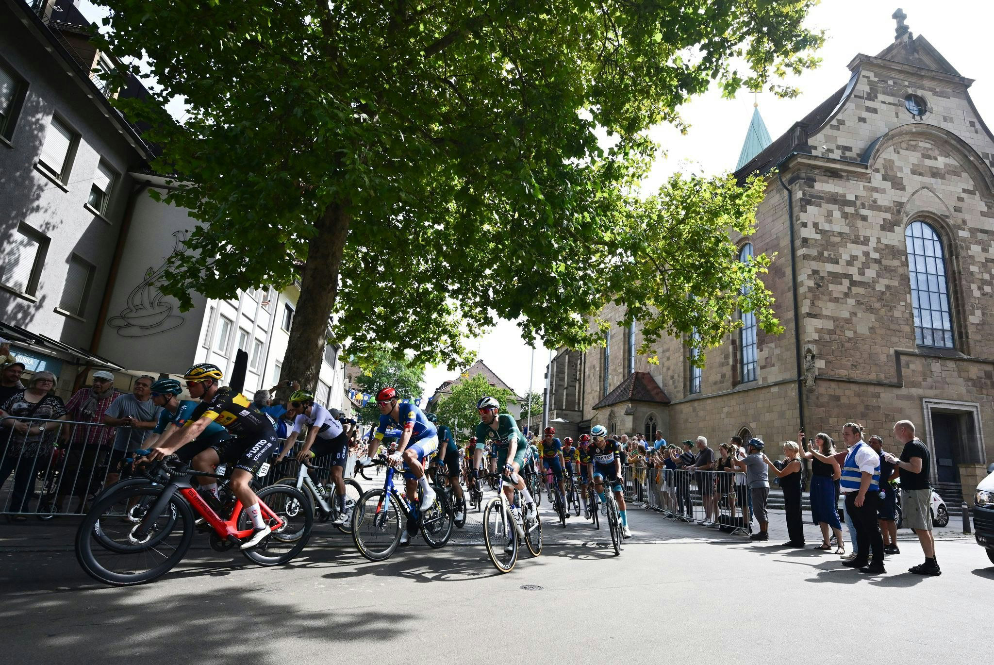 Radsport: D-Tour: Ex-Weltmeister Pedersen gewinnt zweite Etappe Radsport: D-Tour: Ex-Weltmeister Pedersen gewinnt zweite Etappe