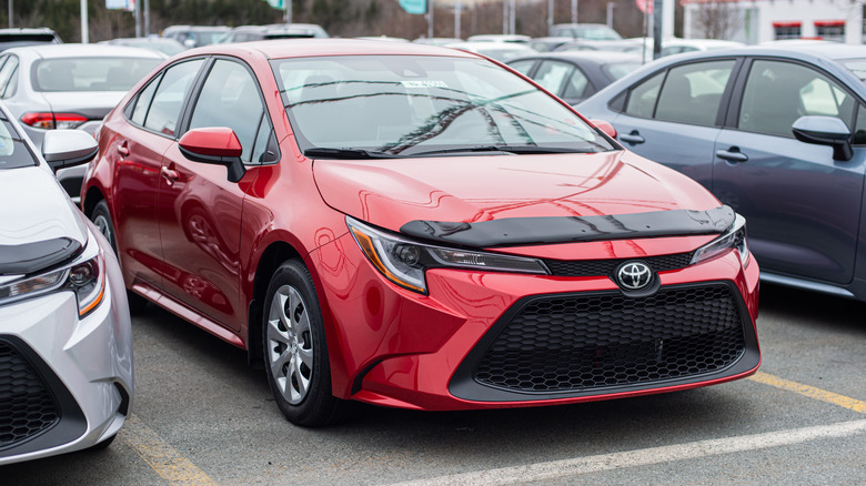 11 Things You Should Know Before Buying A Toyota Corolla (New Or Used)