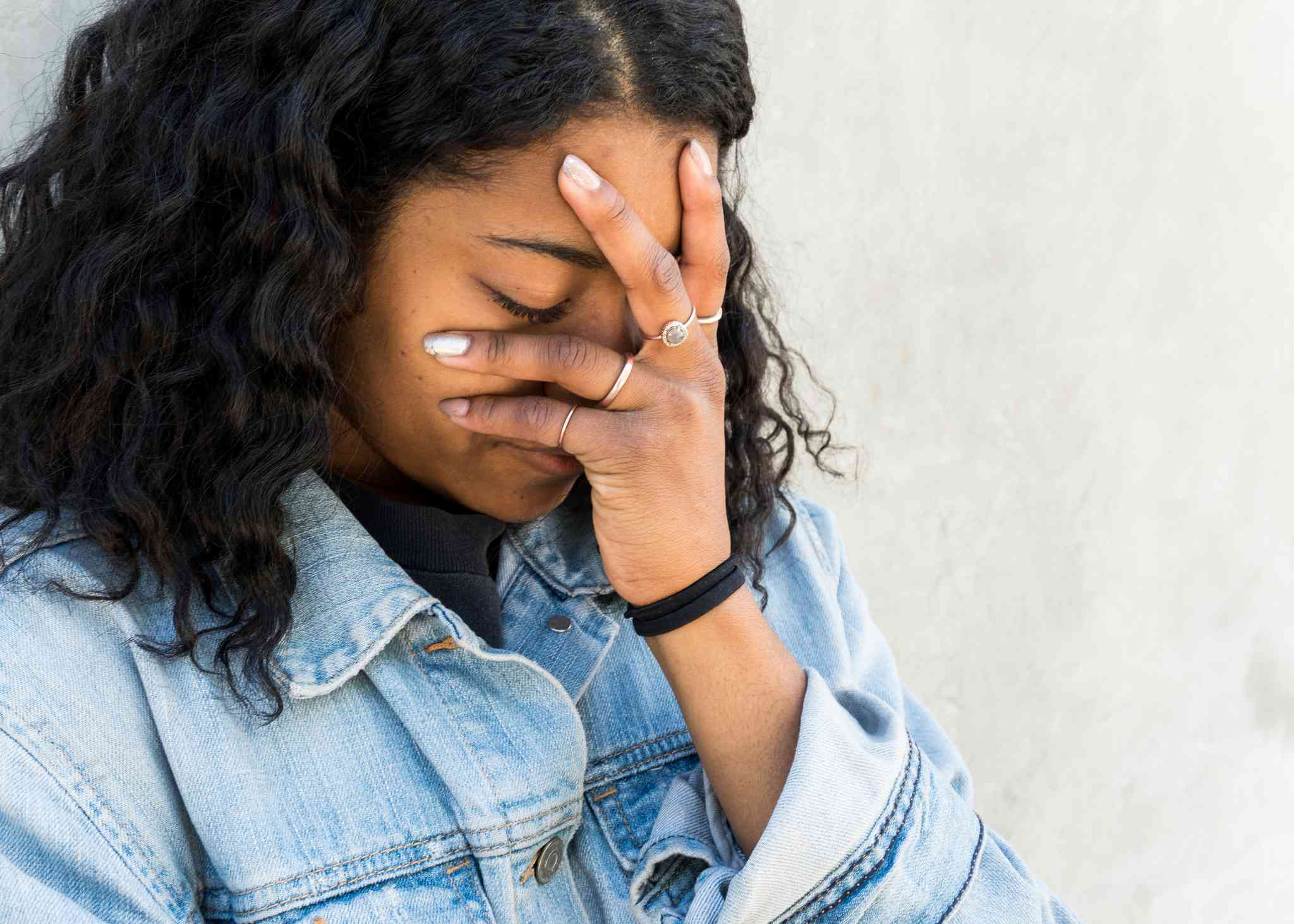 BPD Splitting and Its Meaning, Triggers, and Treatment