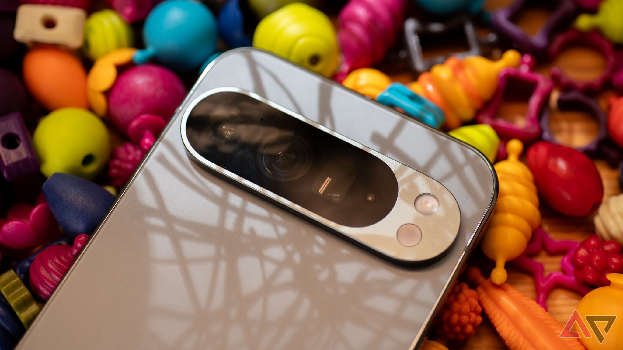 Android 16 will give your low-light Instagram and Snapchat photos a ...