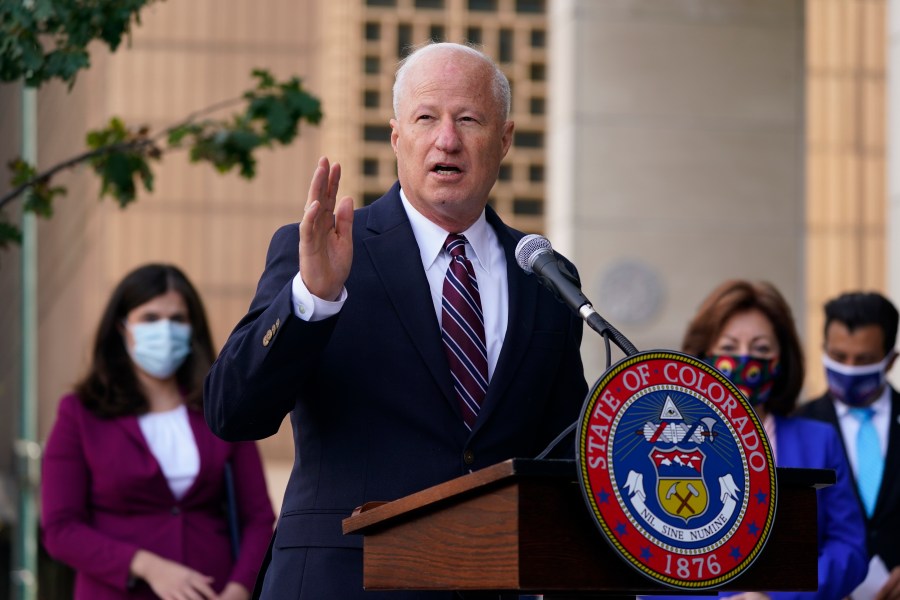 Aurora mayor pushes community college for faster development of Lowry land