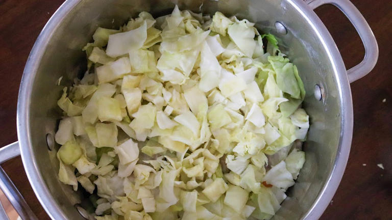 If You're Looking For A Taste Of Traditional Cabbage Rolls, Look No ...