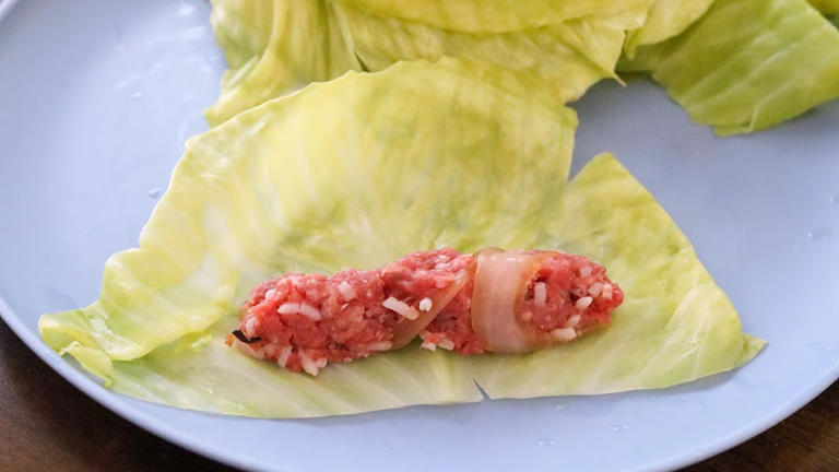 If You're Looking For A Taste Of Traditional Cabbage Rolls, Look No ...