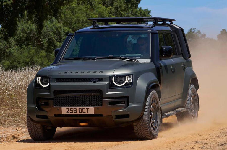 JLR will reinvent Discovery to take it out of Defender's shadow