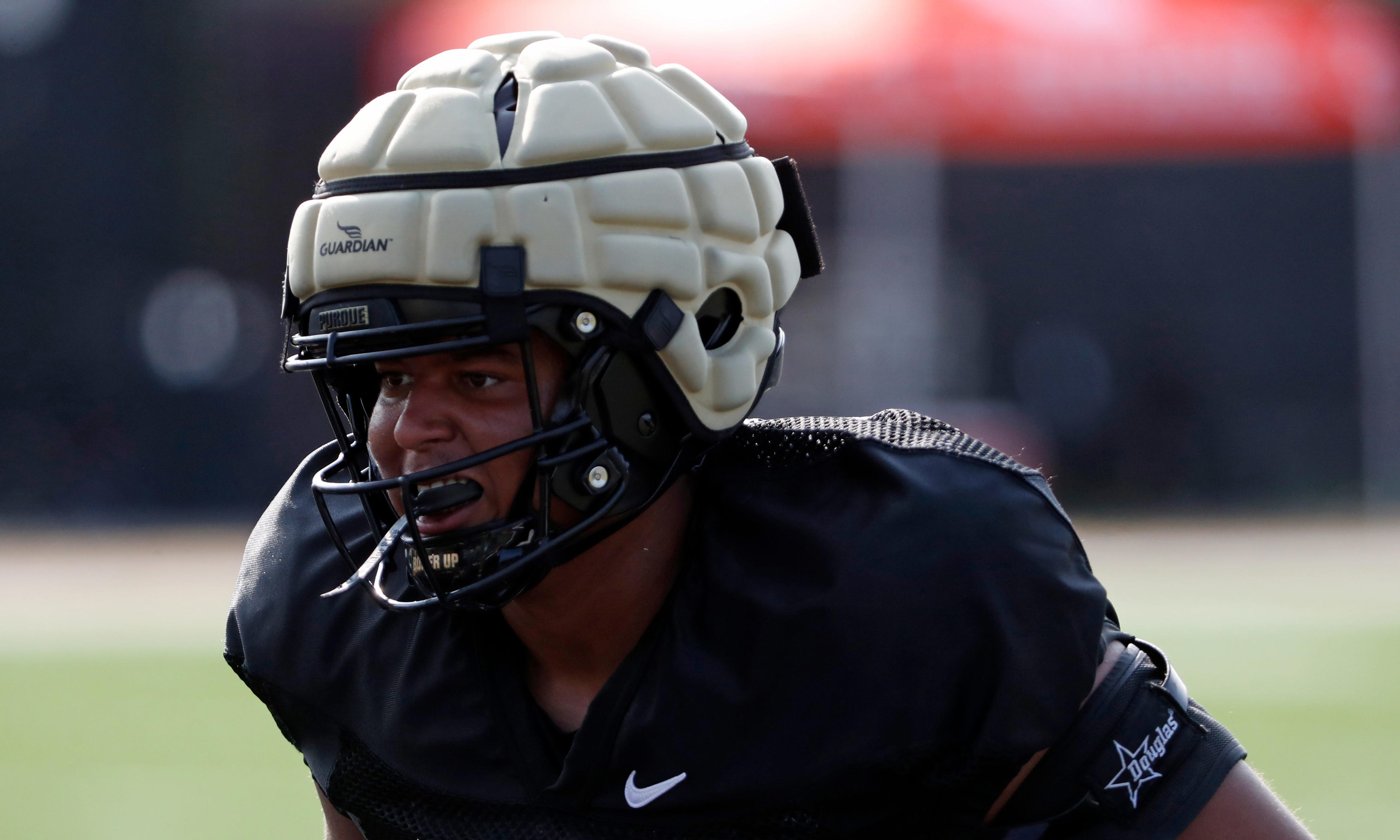 Offensive line depth piece for Purdue football enters transfer portal