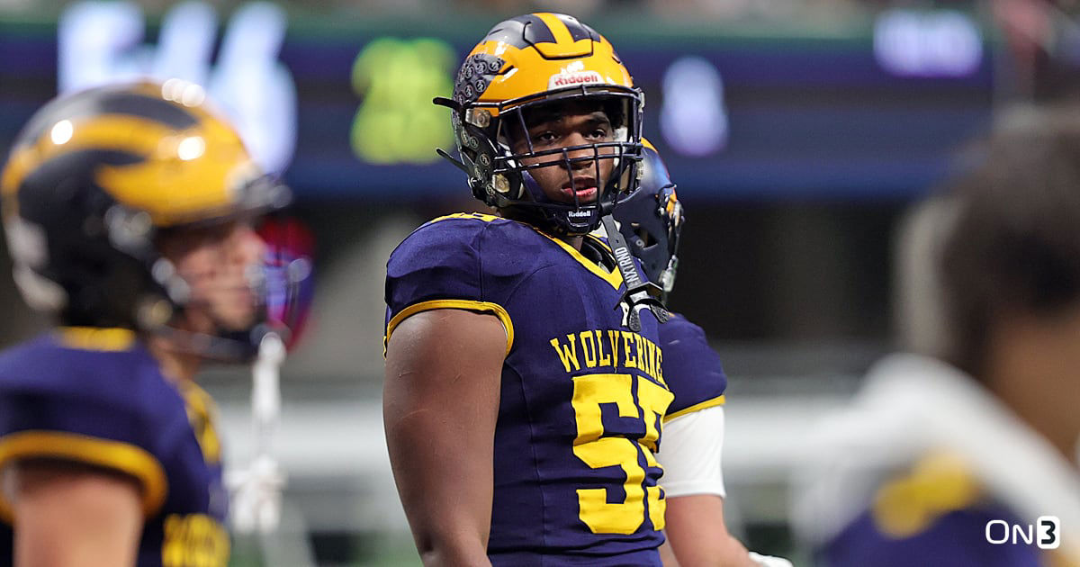 4-star DL Christian Garrett commits to Georgia Tech 4-star DL Christian Garrett commits to Georgia Tech