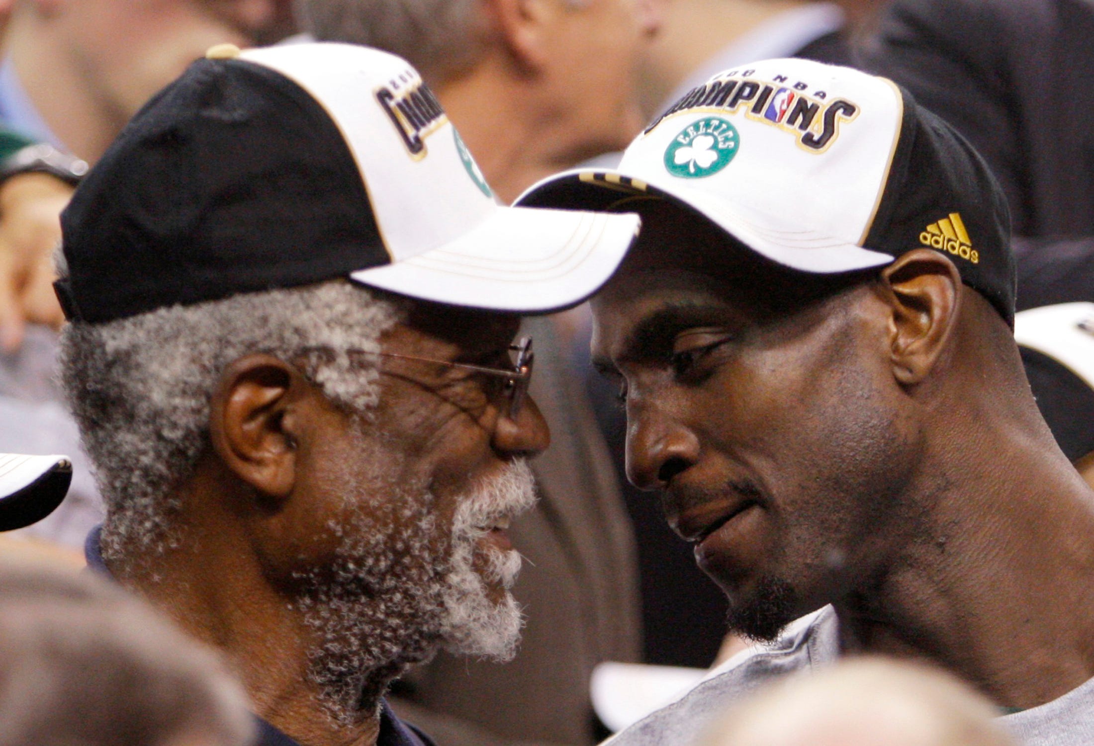 Hall of Fame Boston Celtics big men Bill Russell and Kevin Garnett talk ...