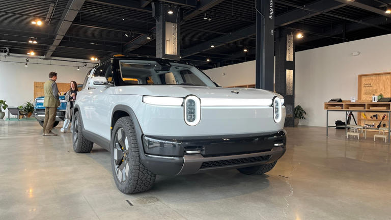 Rivian Reveals New Details on the 2026 R2 Compact SUV Ahead of Production
